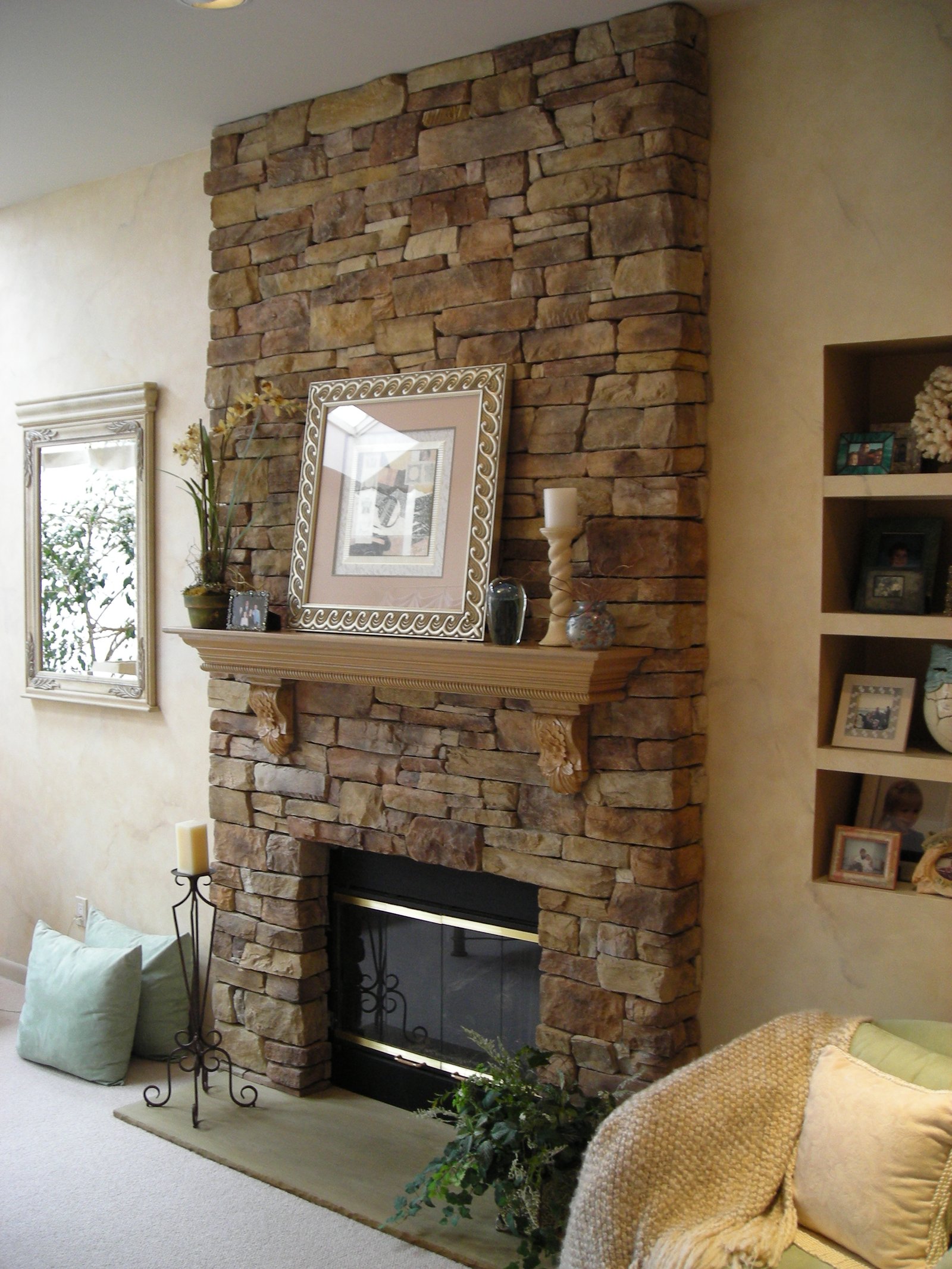 40 Beautiful Living Room Designs With Fireplace Interior Vogue